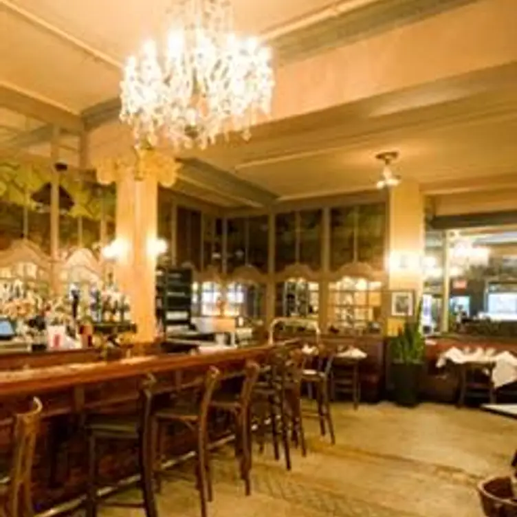 Cafe Un Deux Trois - Updated 2025, French Restaurant in New York, NY