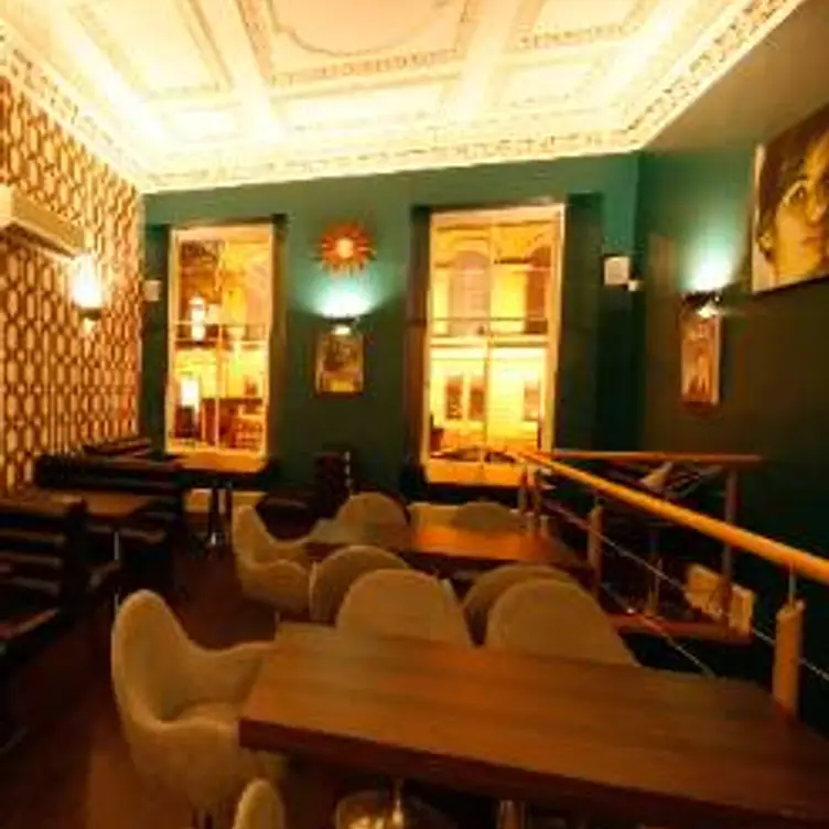 Tiki Bar & Kitsch Inn Restaurant - Glasgow | OpenTable