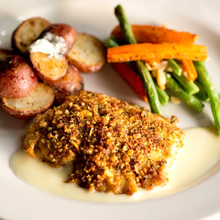 Duke's Seafood - Kent Station Restaurant - Kent, , WA | OpenTable