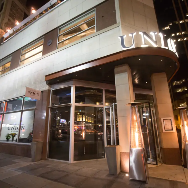 UNION Rooftop Restaurant - Minneapolis, MN | OpenTable