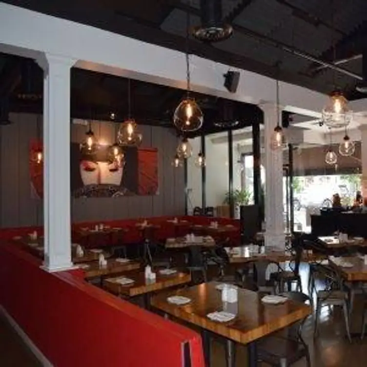 Akai Lounge - Westfield - Updated 2025, Japanese Restaurant in ...