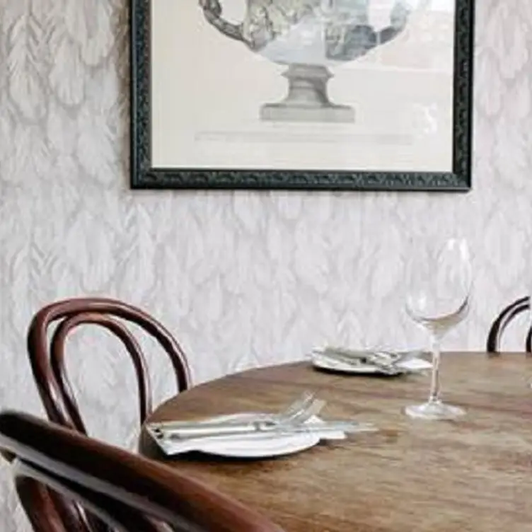 Restaurante The Tickell - Whittlesford, , Cambridgeshire | OpenTable