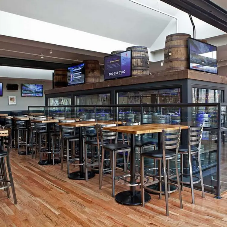 Fatpour Tap Works Restaurant - Chicago, IL | OpenTable