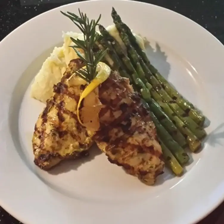 Kings Dining & Entertainment - Boston Back Bay Restaurant - Boston, MA ...