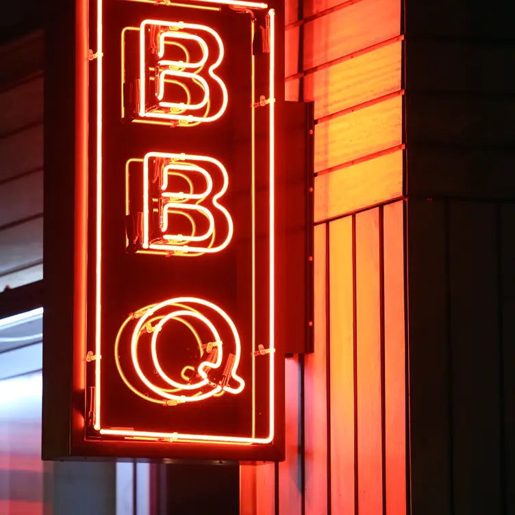 Porky's BBQ Bankside Restaurant - London | OpenTable
