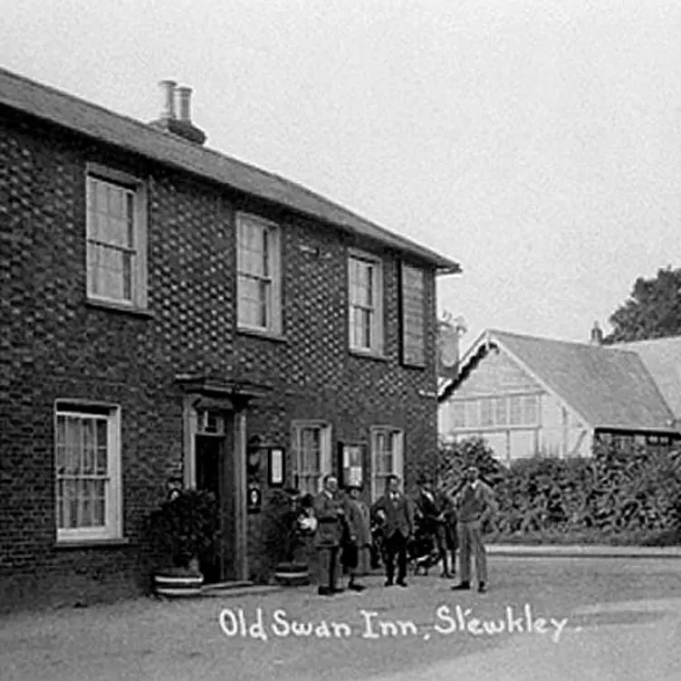 The Swan Stewkley Restaurant - Stewkley, Buckinghamshire | OpenTable
