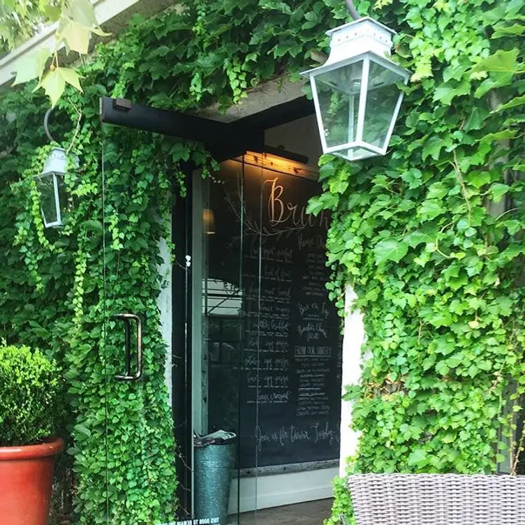 Tiny Boxwoods - Updated 2025, American Restaurant in Houston, TX