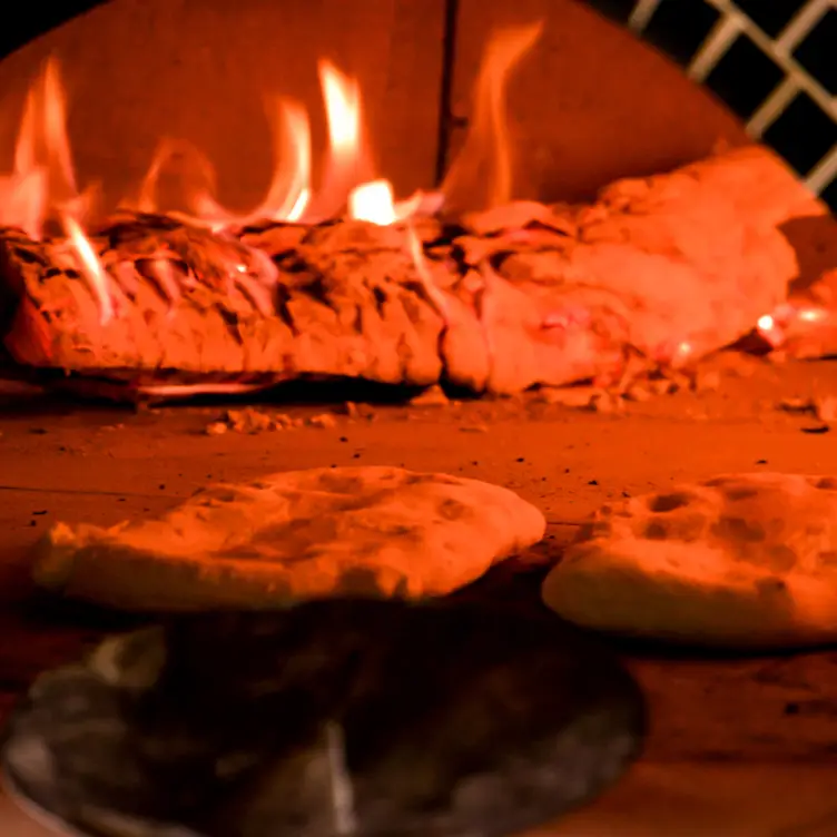 Bella Gusto Urban Pizzeria Restaurant - Chandler, AZ | OpenTable
