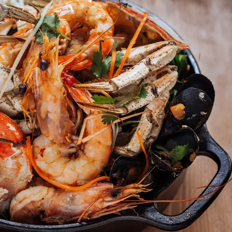 Prawn Shop - Updated 2024, Seafood Restaurant in Brooklyn, NY