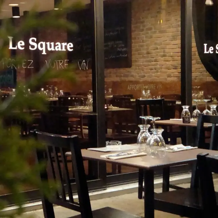 Restaurant Le Square - Montreal, QC | OpenTable