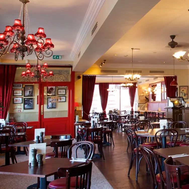 Restaurante Cafe Rouge Birmingham Mailbox - Birmingham, West Midlands ...