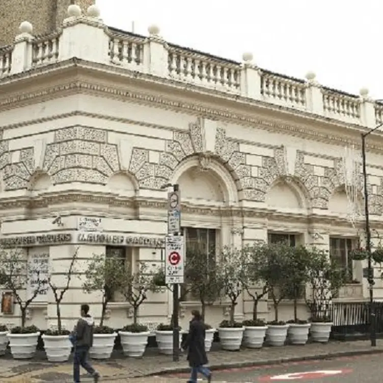 Maroush Gardens - Updated 2024, Lebanese Restaurant in London