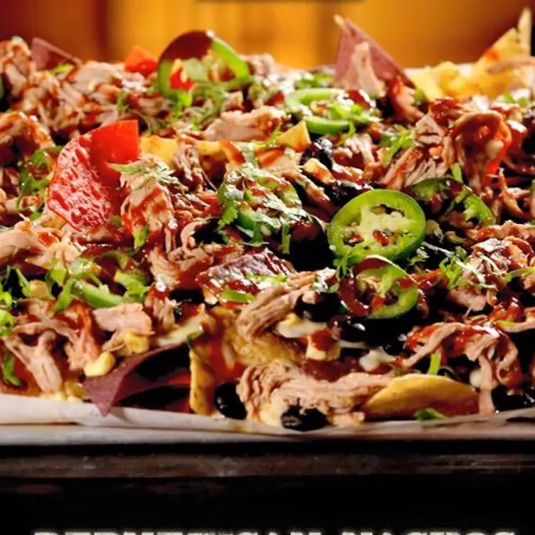 Restaurante Sauced BBQ & Spirits - Petaluma CLOSED - Petaluma, , CA ...