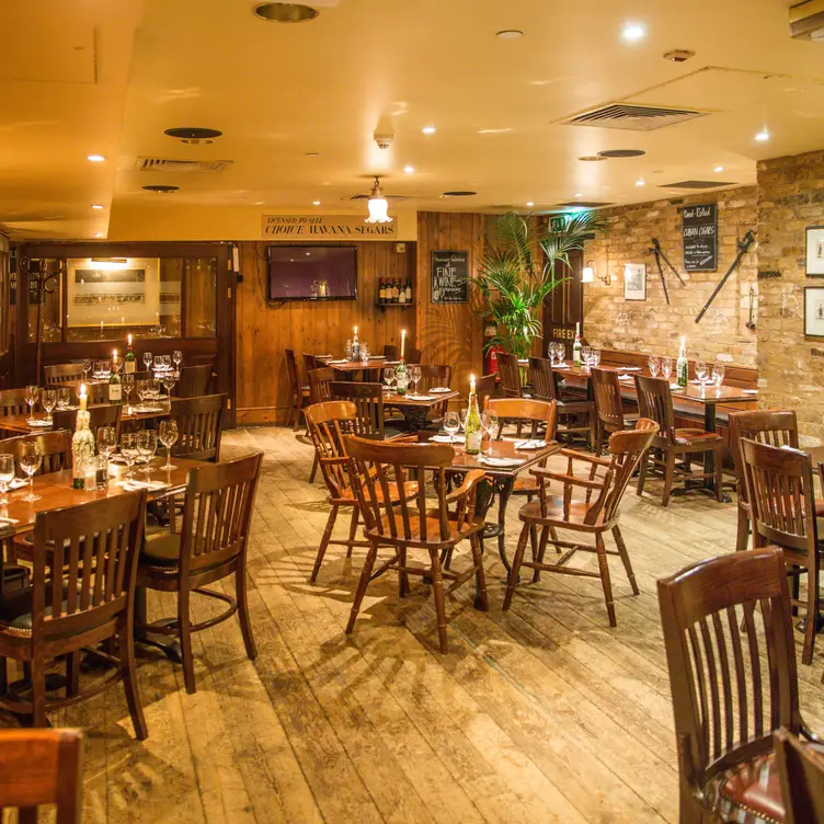 Davy's at Canary Wharf Restaurant - London | OpenTable