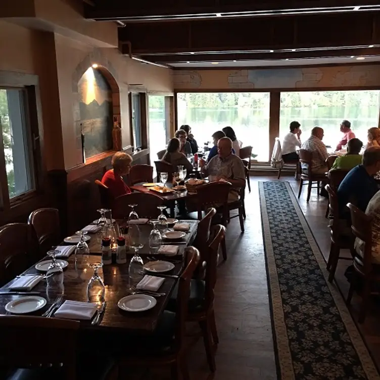 Jimmy's 21 - Updated 2025, Italian Restaurant in Lake Placid, NY