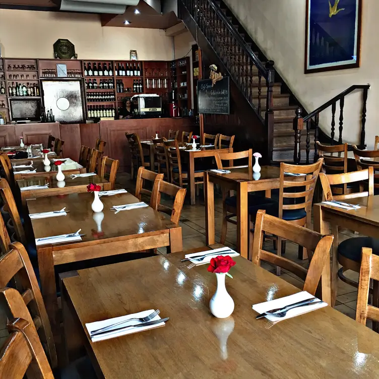 Bugatti Pizzeria - Actualizado en 2024, restaurante italianos en London