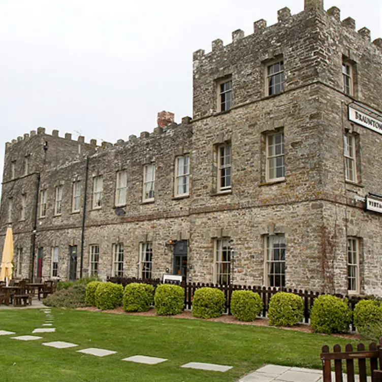 Heanton Court - Updated 2025, International Restaurant in Barnstable, Devon