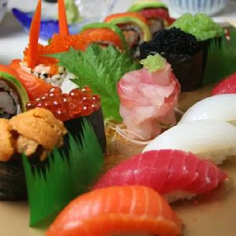 Makimono Sushi Bar & Restaurant - Whitby - Whitby, ON | OpenTable