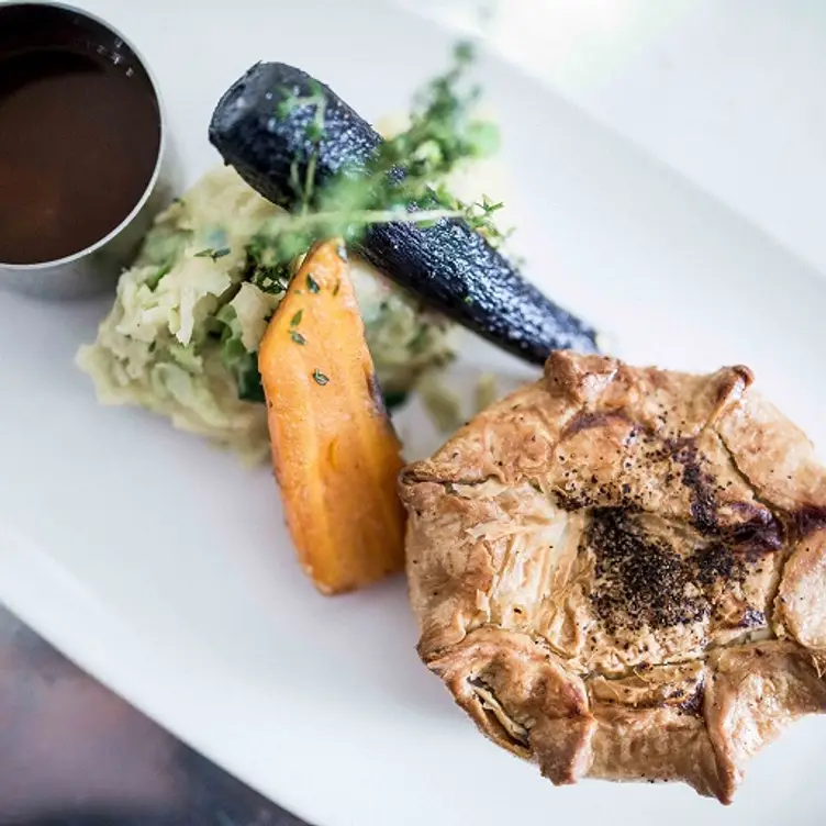 Restaurante The Red Lion Handcross - Haywards Heath, , West Sussex ...