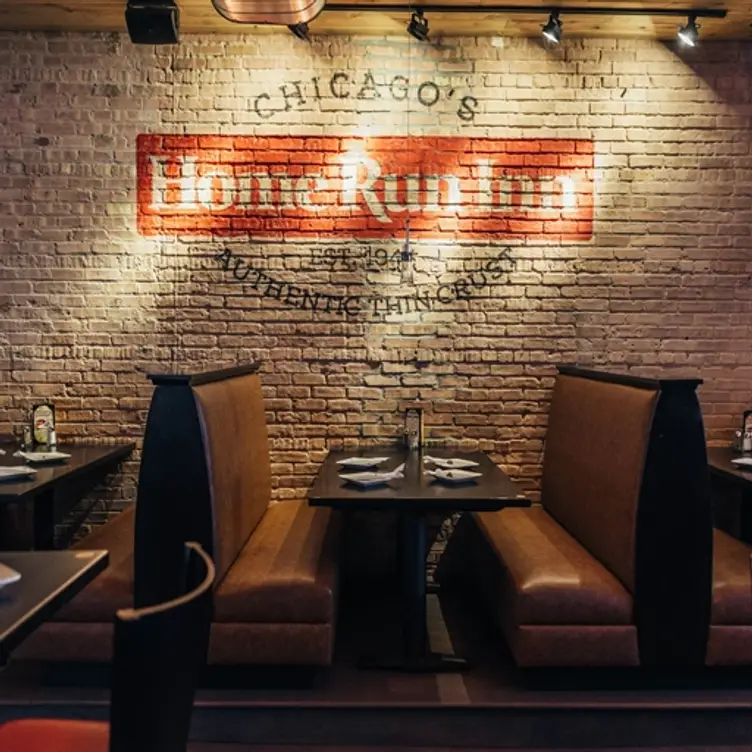 Home Run Inn Pizza – Lakeview - Permanently Closed Restaurant - Chicago ...