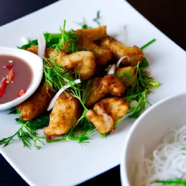 Restaurante LAN Restaurant - Toronto, ON | OpenTable