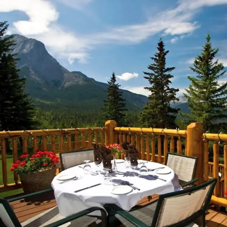 Stone Peak Restaurant - Overlander Mountain Lodge - Jasper, AB | OpenTable