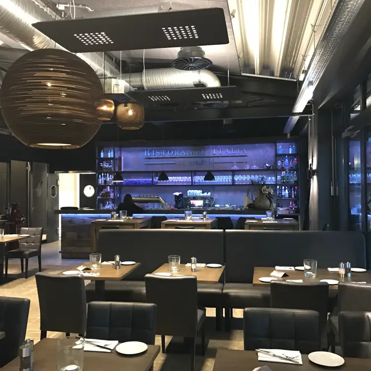 Ristorante italiana store
