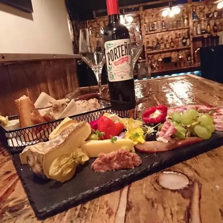 Restaurante Lost Property Bar and Restaurant - Yarm, , North Yorkshire ...