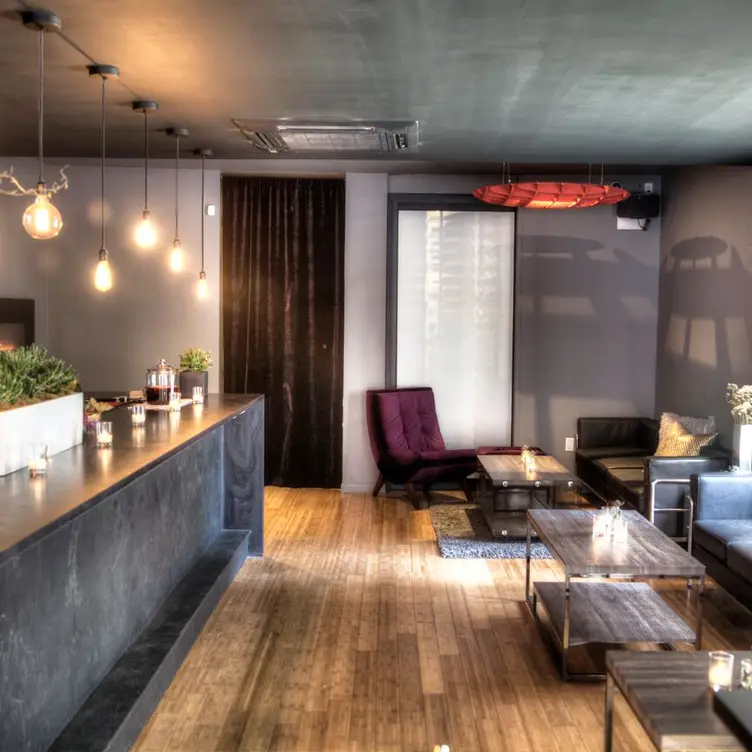 Restaurante Local & Vine - New York, , NY | OpenTable