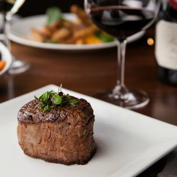 Spencer’s for Steak and Chops – DoubleTree by Hilton Spokane City ...