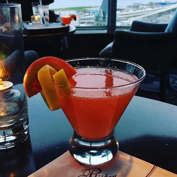 Blu at The Pfister Hotel Restaurant - Milwaukee, WI | OpenTable