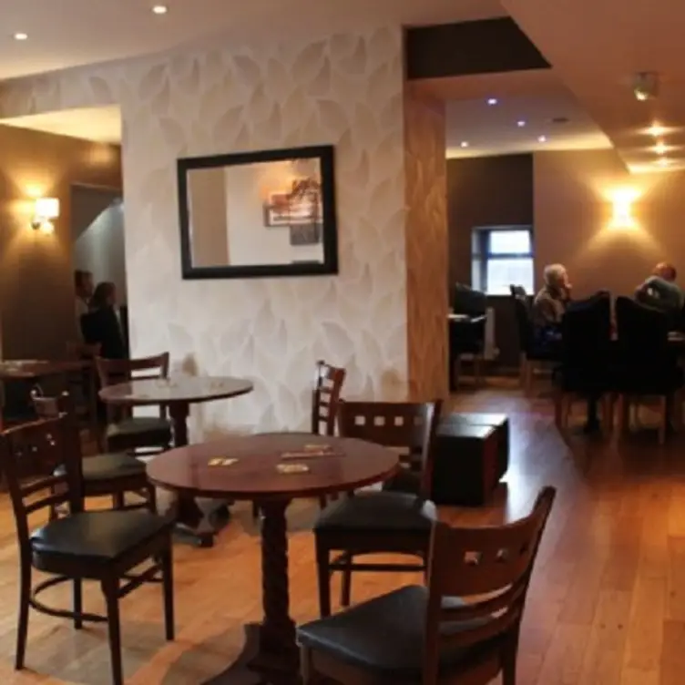 Zolsha Crosshills - Updated 2024, Indian Restaurant in Keighley, North ...