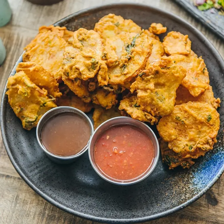 Sakonis - Hatch End Restaurant - Harrow, Greater London | OpenTable