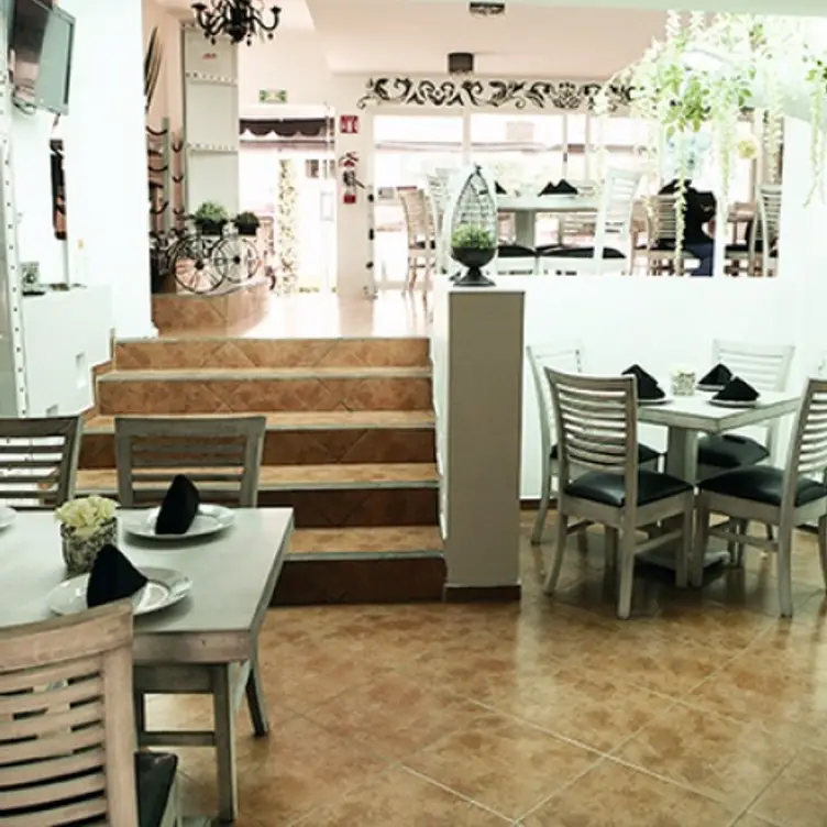 El Capricho Piacere Food - Updated 2025, Italian Restaurant in Ciudad ...