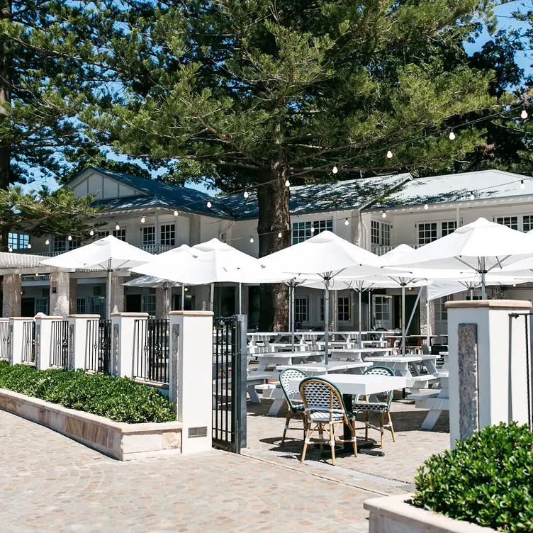 Patonga Beach Hotel - Permanently Closed Restaurant - Patonga Beach, AU ...