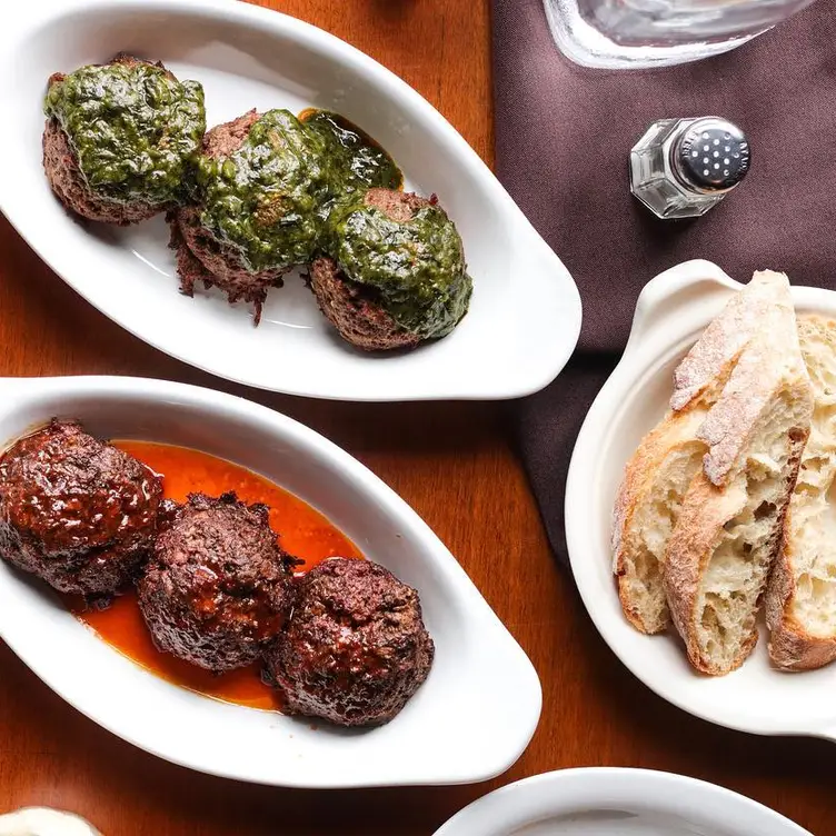 Restaurante Mimi Blue Meatballs and More - Good Food! - Mass Ave ...