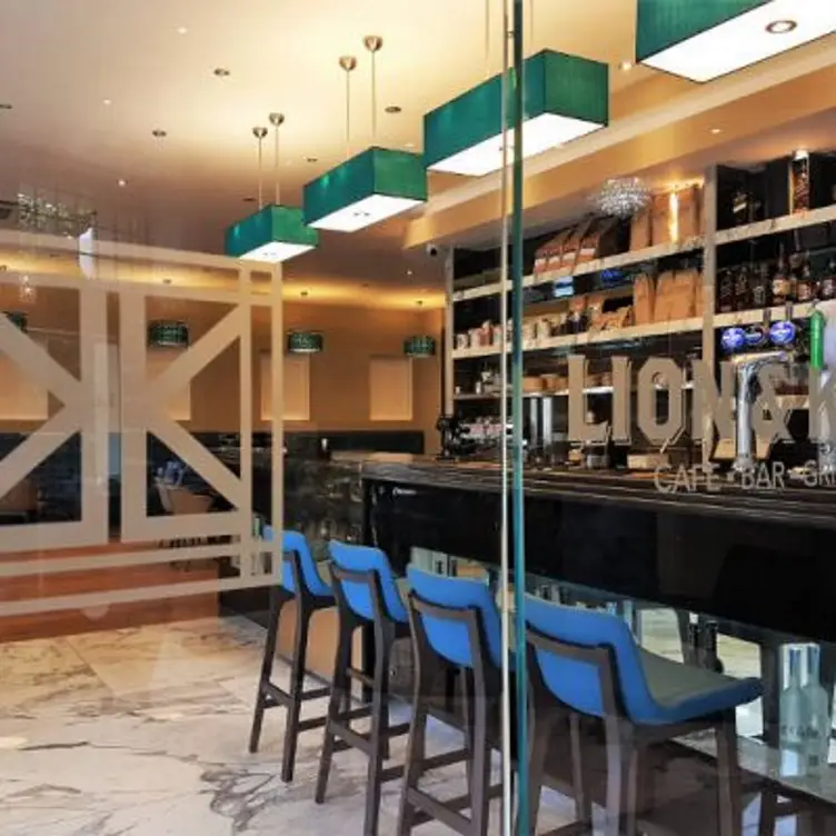 The Lion & Key Cafe Bar Grill - Updated 2024, Mediterranean Restaurant ...