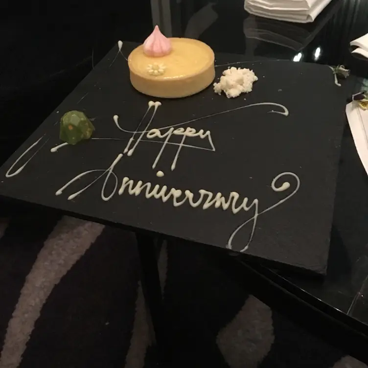 Eighteen Sky Bar-InterContinental London The O2 Restaurant - Updated ...