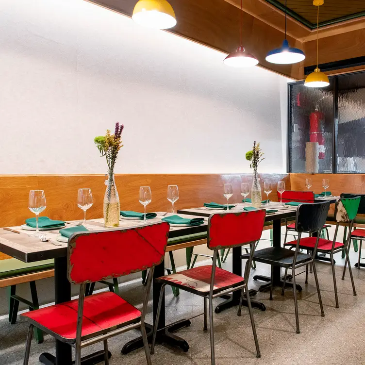 Tsismis NYC - Updated 2024, Asian Restaurant in New York, NY