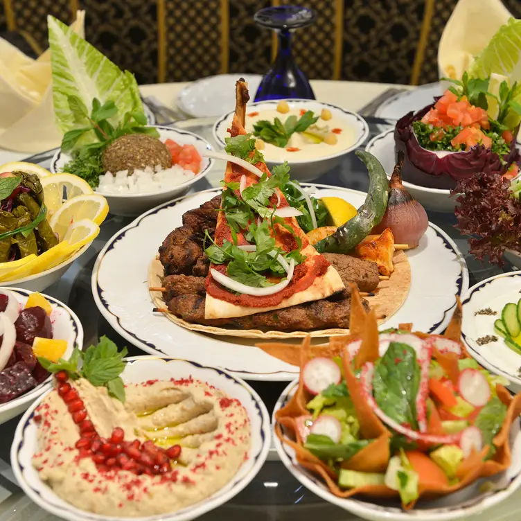 Al-Diwan - InterContinental Al Jubail - Updated 2025, Middle Eastern ...