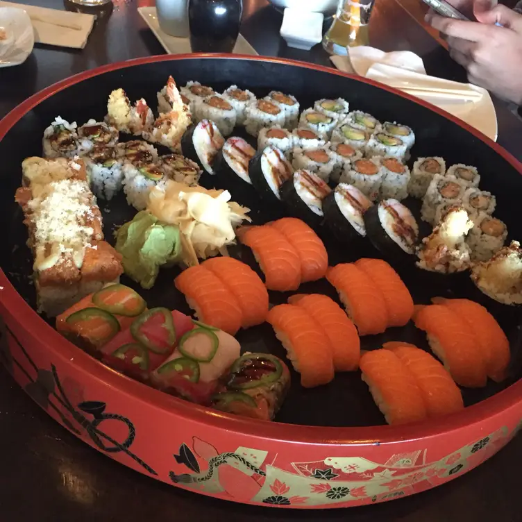 Restaurant Yokohama Sushi and Hibachi - Maple Shade, , NJ | OpenTable