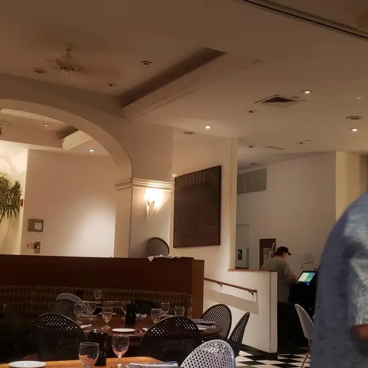 Longhi's - Wailea Restaurant - Wailea, HI | OpenTable