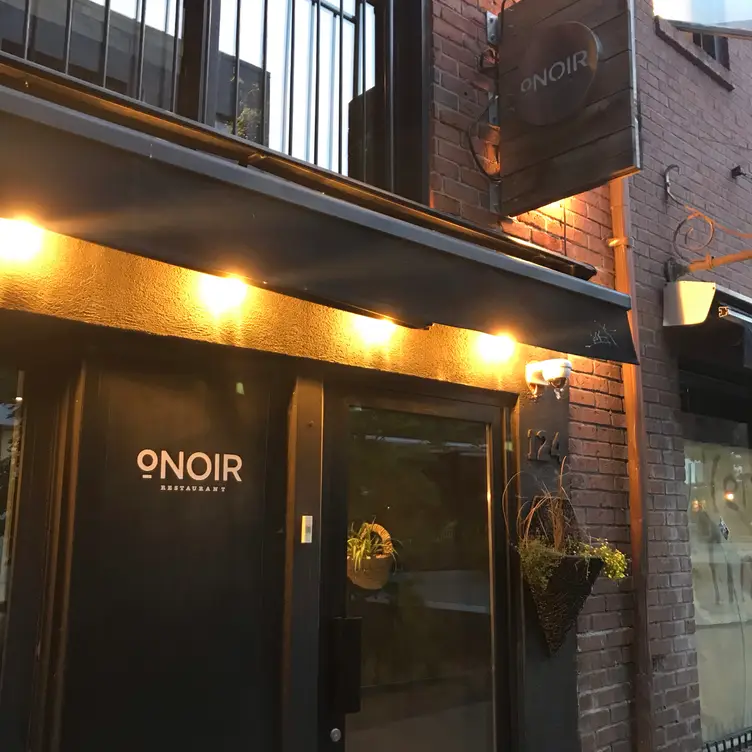 ONoir Restaurant - Montréal, QC | OpenTable