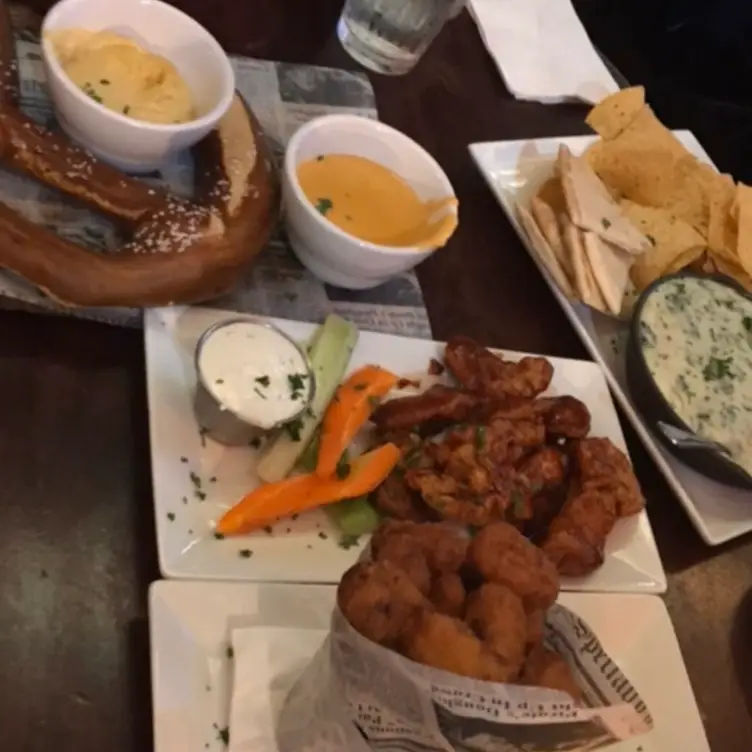 Restaurant Emerald Loop Bar and Grill - Chicago, , IL | OpenTable