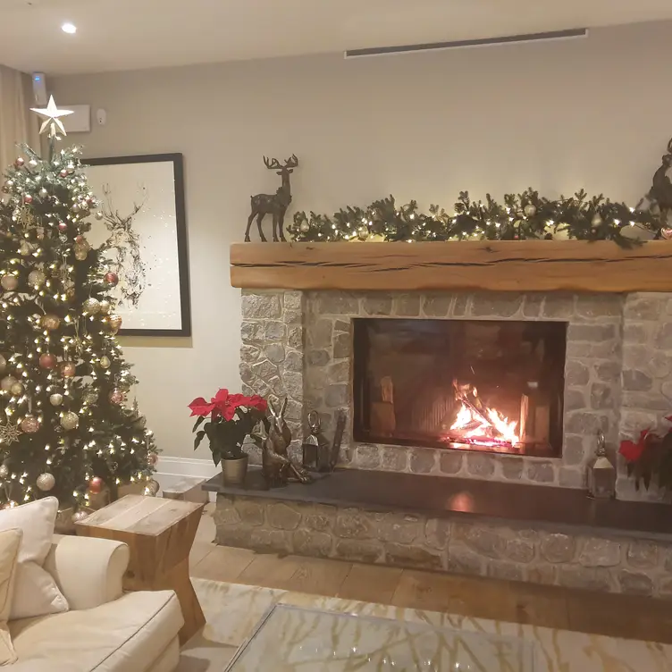 Afternoon Tea at Centurion Club Restaurant - Hemel Hempstead ...