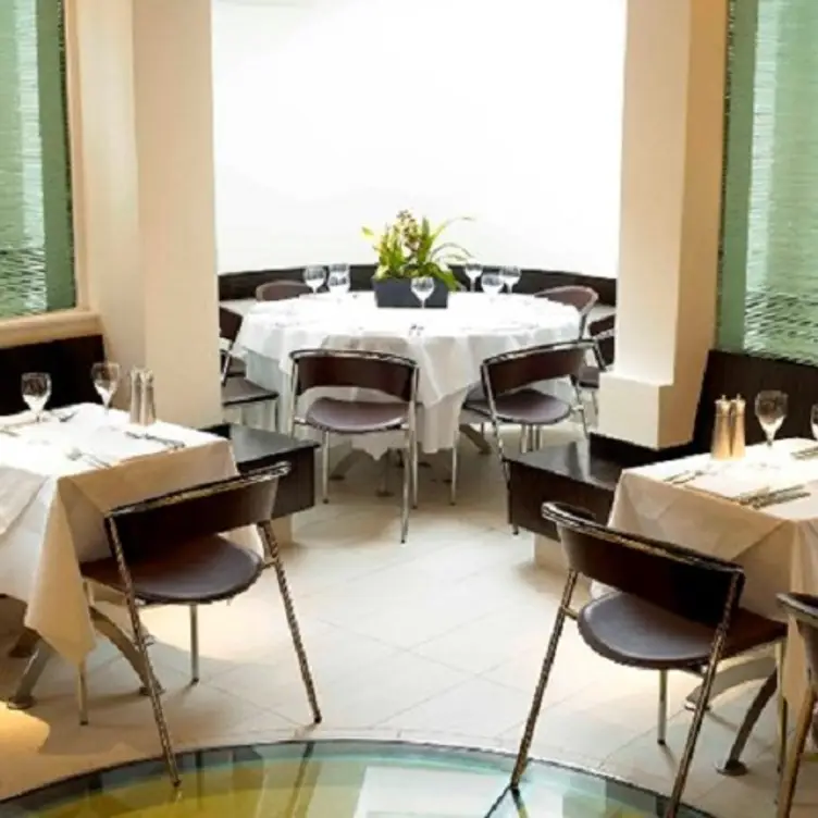 UNo Restaurant - London | OpenTable