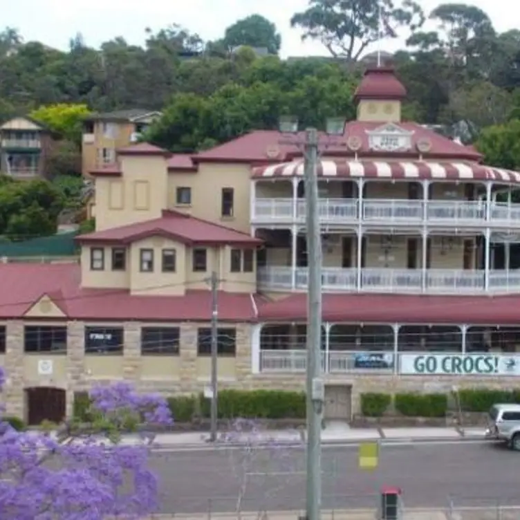 The Como Hotel - Updated 2025, British Restaurant in Sydney, AU-NSW