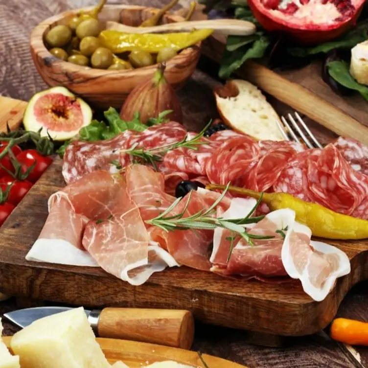 Bella Bar & Restaurant - Updated 2024, Italian Restaurant in London, ENG