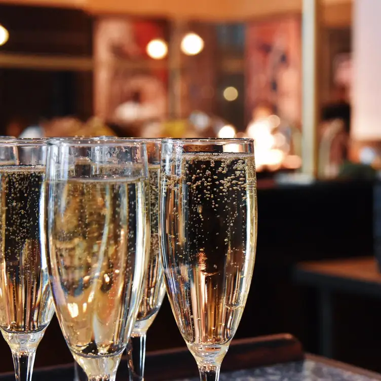 Chez Colette - Sofitel Philadelphia Restaurant - Philadelphia, PA ...