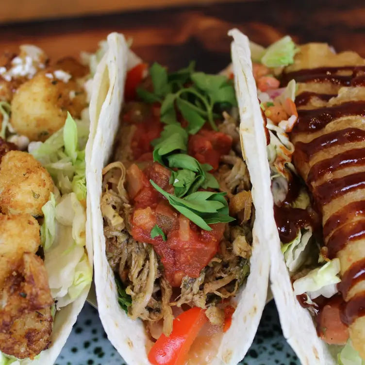 Restaurante M.T. Bellies Tap & Grillhouse - Welland, ON | OpenTable